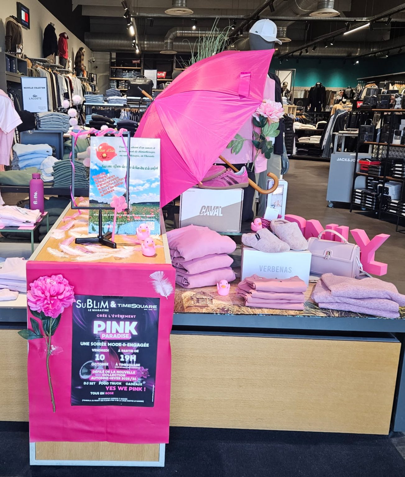 Octobre Rose chez Time Square à Champniers le 10 Octobre - FLEUR d'ISA